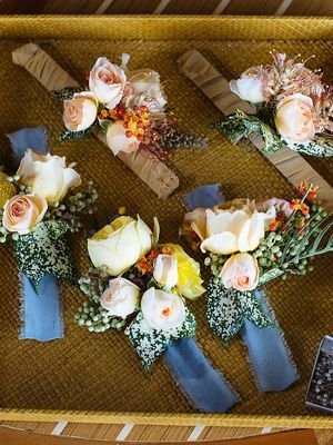 Making JS Proms Even More Special with Everyday Flowers and Balloons ...